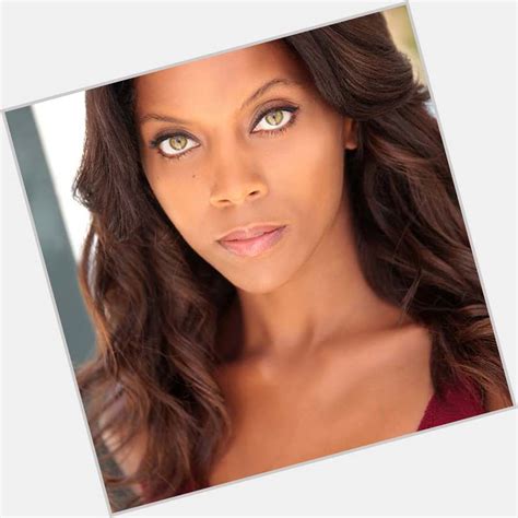 Kevalena Everett Official Site For Woman Crush Wednesday Wcw