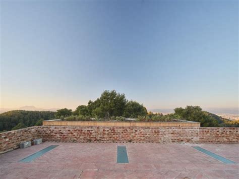 Iaac Builds A Workshop For A Robot