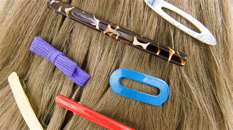 Kurzes Haar Und Haarspangen Können Haarspangen Auch In Kurzem Dicken