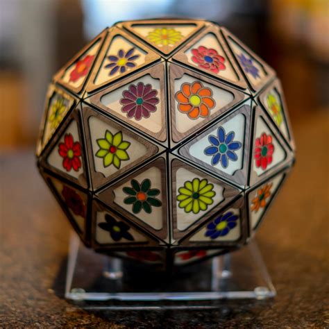 Laser Cut Acrylic And Wood Inlay Flowers Using Illustrator And Glowforge