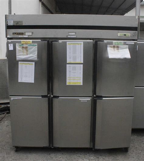 Chee Puck Stainless Steel 6 Doors Upright Chiller Chee Puck Stainless Steel 6 Doors Upright