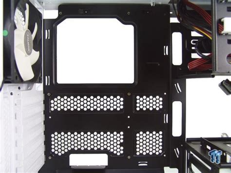 Zalman Z3 Plus White Mid-Tower Chassis Review