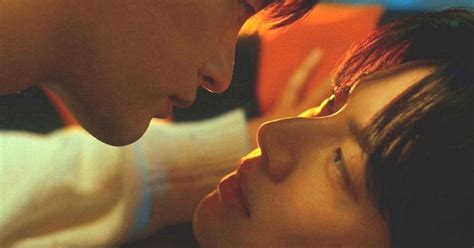 월드게이 서인국 안재현과 키스 1초 전 전세계가 들썩