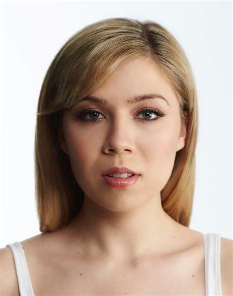Jennette Mccurdy In Hawaii Jennettemccurdy