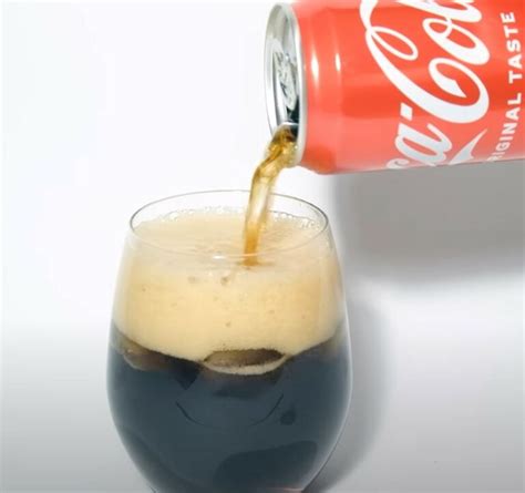 Man Leaves Glasses Of Coke And Coke Zero Out For 100 Days To See What Happens