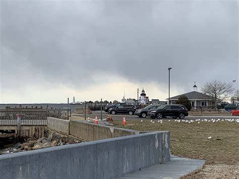 Oid Saybrook Pitches Waterfront Park At Saybrook Point Ct Examiner