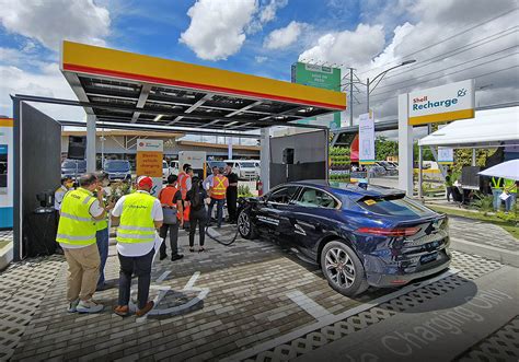 Pilipinas Shell Launches First Ever Ev Charging Station And Nbs Carbon