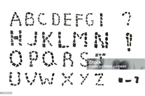 숯 글꼴 흰색 배경에 고립 된 석탄 알파벳 석탄 조각에서 편지 검은 색 숯 프레임의 흰색 배경에 검은 복근 글자typography 0명에 대한 스톡 사진 및 기타 이미지