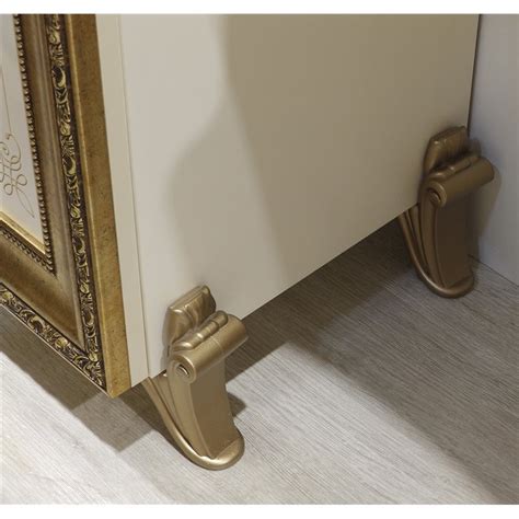 Купить Шкаф витрина 3 х дв ГВ 04 Версаль в Ростове на Дону отличные цены на шкафы витрины