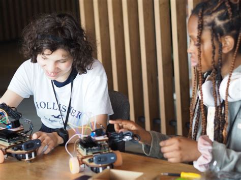 girls into coding on linkedin techeducation girlsintocoding