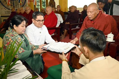 ကချင်ပြည်နယ်ဝန်ကြီးချုပ် ကျောင်းထိုင်ဘုန်းကြီးသင်တန်းကျောင်း၏ ၁၂ ကြိမ်မြောက် ၂ နှစ် ဒီပလိုမာသင