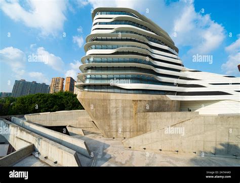 Modern Architecture Of Polyu School Of Design Jockey Club Innovation