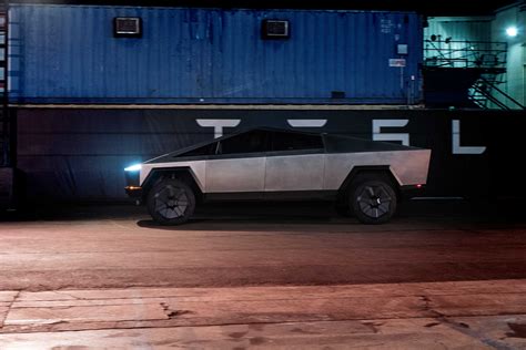 A Closer Look At The Cybertruck Pre Production Beta Scentwedge