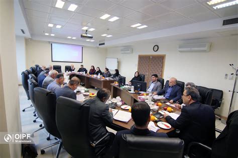 Oipf Ir نشست بررسی و گفتگوی مسائل جمعی از بازنشستگان صنعت نفت با حضور نمایندگان کارفرما
