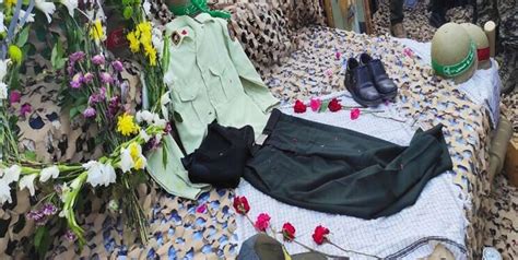 وداع باشکوه مردم رودخانه با شهید امنیت عکس مشرق نیوز