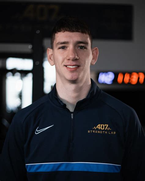 Lcl Tear Symptoms Treatment And Recovery Management