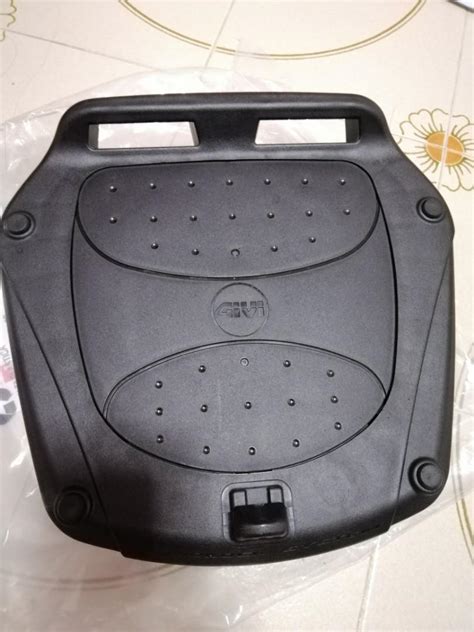 Givi Base Plate Motorcycles Motorcycle Accessories On Carousell