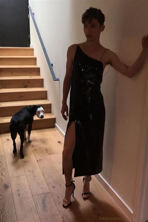 Iconic Boi Queer Fashion Genderqueer Fashion Gender Fluid Fashion