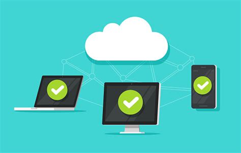 장치 벡터 일러스트레이션 평면 만화 휴대 전화 또는 휴대 전화 및 데스크톱 Pc와 클라우드 데이터 기술에 연결된 노트북 사이의