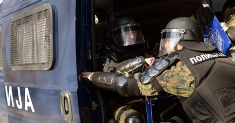 Престрелка во тетовско Полицијата застрела осомничен за убиство