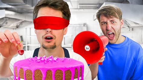 Wij Gingen Geblinddoekt Bakken Youtube