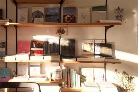 서울에 위치한 데이트하기 좋은 작은 책방 인스티즈instiz 이슈 카테고리