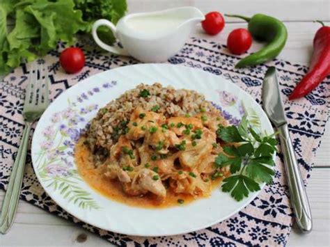 Куриные бедра с картошкой в рукаве в духовке — рецепт с фото пошагово