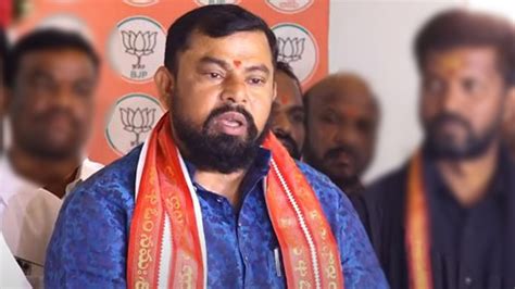 Medak Clashes అరుణ్‌ను పరామర్శించిన ఎమ్మెల్యే రాజాసింగ్ Mla Raja Singh To Console To Arun Raj