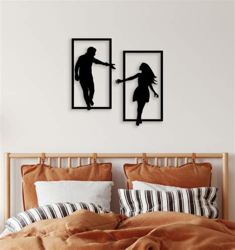 Украшение настенное интерьерное Wooden Decor Shop Влюбленные тянутся друг к другу купить по