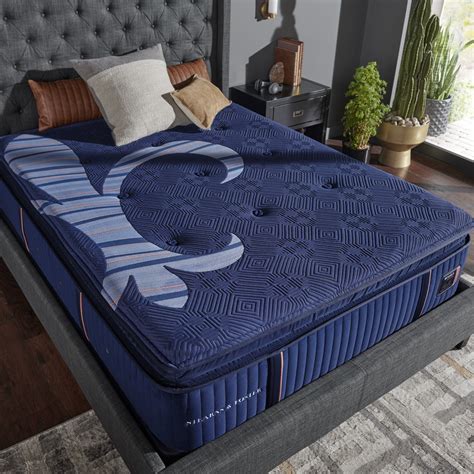 Stearns And Foster Reserve Soft Pillow Top Mattress · Mattress Warehouse