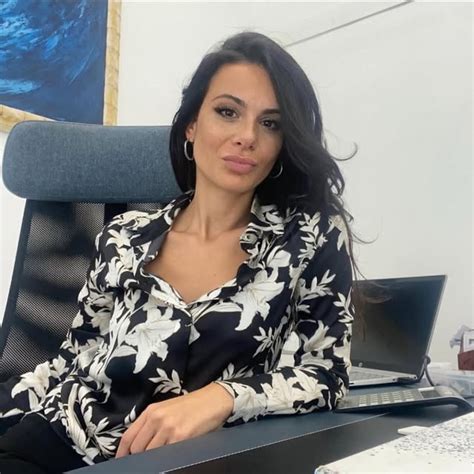 Rebecca Wilson Rebecca Wilson Threads Say More