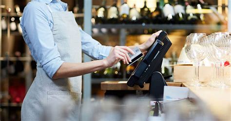 Tips For Selecting The Right POS System For Restaurant
