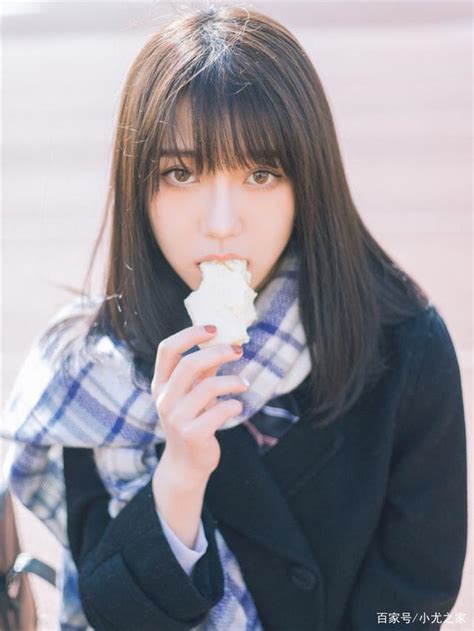 清新脱俗的美少女，萌萌甜甜的，这是初恋最好的模 搜狐大视野 搜狐新闻