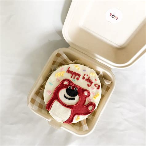 Lotso Kue Disney Karya Seni Kopi Kue Lucu