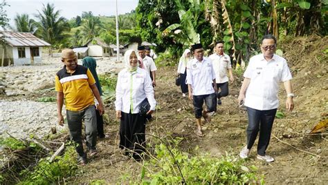 Bupati Thariq Tinjau Pembuatan Tanggul Sementara Di Bulontio Timur Kecamatan Sumalata Dailypost Id