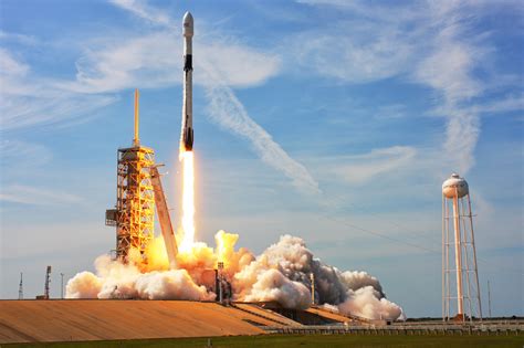 Spacex Lance Un Nouveau Lot De Satellites Starlink Avec Trois