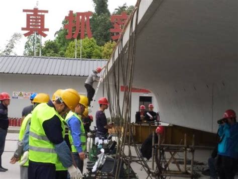 地铁10号线二期工程双线30m预应力混凝土简支箱梁静载试验