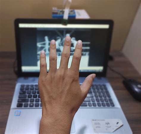 gesture controlled video player using raspberry pi and mediapipe play