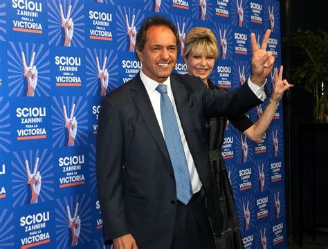 Daniel Scioli Un Candidato Con Un Crecimiento Económico De 1000 Desde