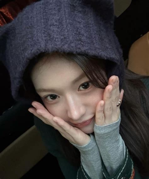 고급스럽게 이쁜 고윤정 눈나 Battlepage