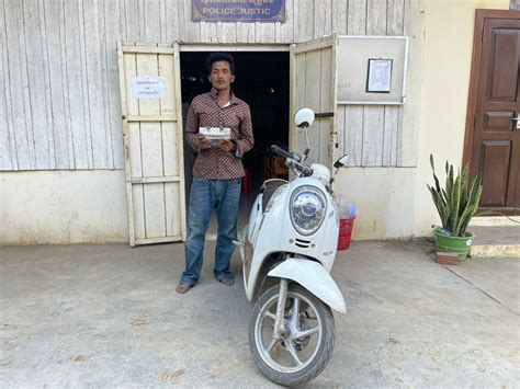 សមត្ថកិច្ចស្រាវជ្រាវឃាត់ខ្លួនជនសង្ស័យម្នាក់មុខសញ្ញាកាច់កម៉ូតូ សារព័ត៌មាន នគរវត្ត