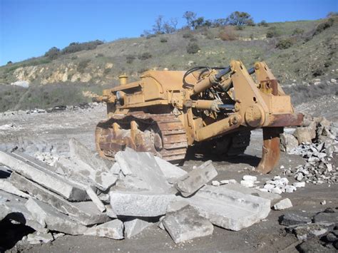 Комацу д 455 KOMATSU D 455 Бульдозеры гусеничные D 455 KOMATSU D