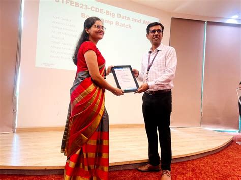 Aarti Devikar On Linkedin Graduationceremony Dataskills Infocepts