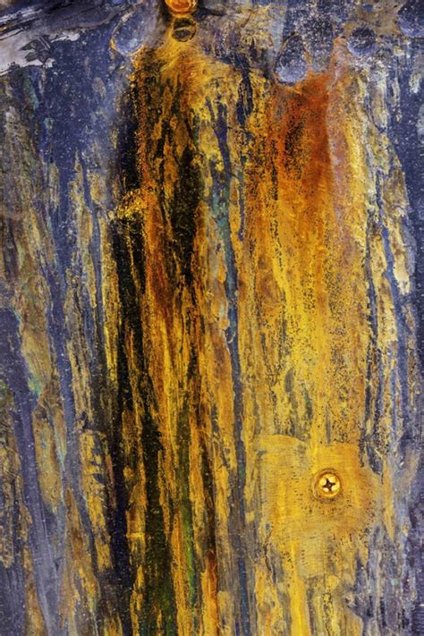 Running Rust Viewpoint Photographic Art Center