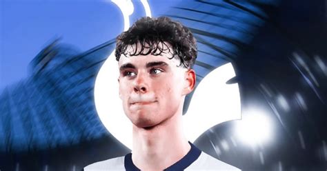 ‘대반전 토트넘 ‘2006년생 리즈 최고 유망주 품나···브렌트퍼드 이적 결렬 후 토트넘행 급물살