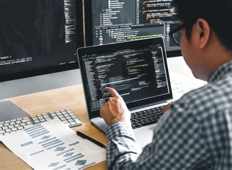 How To Write E In Python A Beginners Tutorial