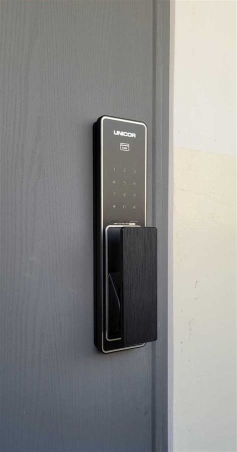 유니코 푸시풀 도어락 입고 되었습니다 대구광역시 서구 평리동 비즈프로필