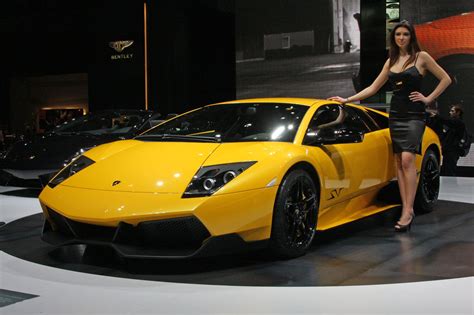 Женщины и Lamborghini And Sex All In One