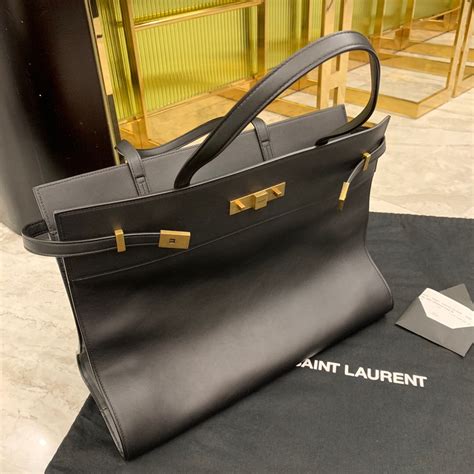 Ysl Manhattan Medium Shopping Bag In Smooth Leather 香奈兒包包官方旗艦店 Gucci