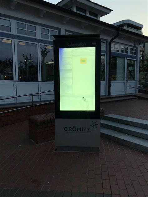 This Useless Info Thing Lets You Train Your Programming R